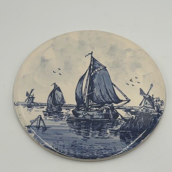 Delft | Accents | Vintage Delft Blue And Ivory Round Wall Plate Hanger ...